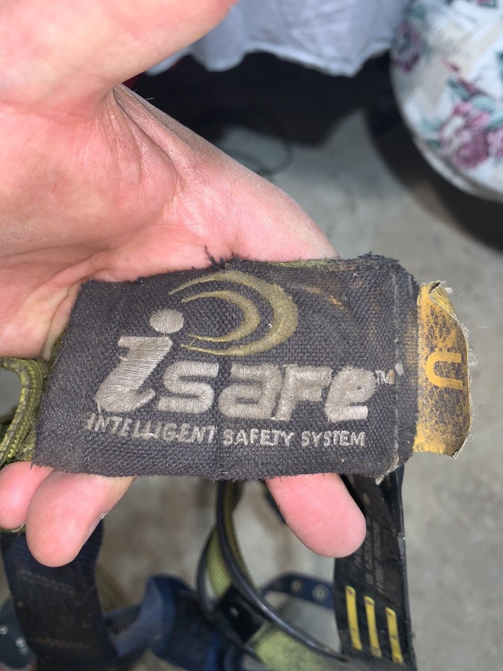 Isafe Intelligent Safety Harness w/Rose Dynamic-Brake Lanyard Universal ...