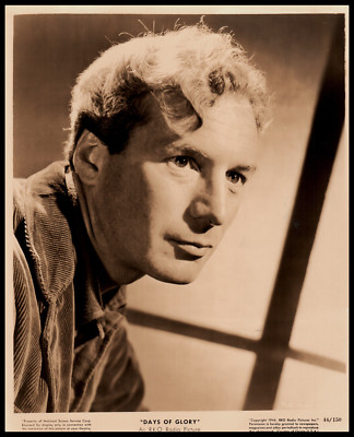 ⭐📽 Lowell Gilmore in Days of Glory (1944) Handsome Original Vintage ...