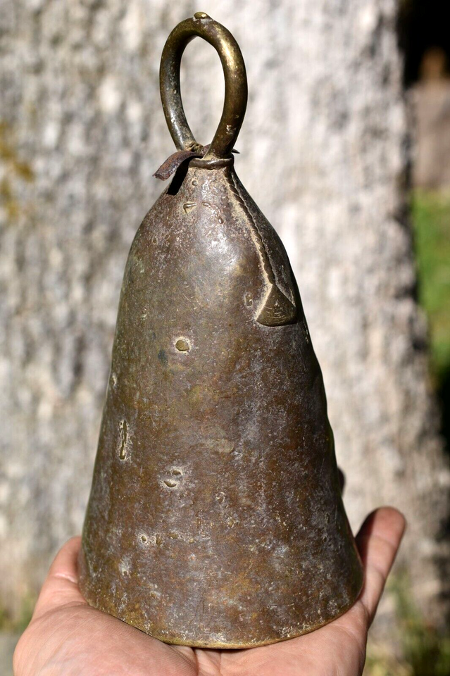 Antique African Chamba Tribal Brass Metal Cattle Cow Bell Benue River ...