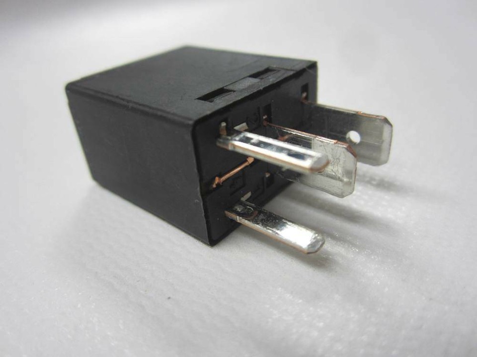 5 lot Econoline OEM New Take Off Ford Fuse box tow Relay FoMoCo 9C2T ...