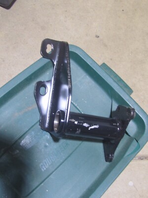 NEW MERITOR AIR BRAKE-CHAMBER BRACKET E81 3299-P-6256 | eBay