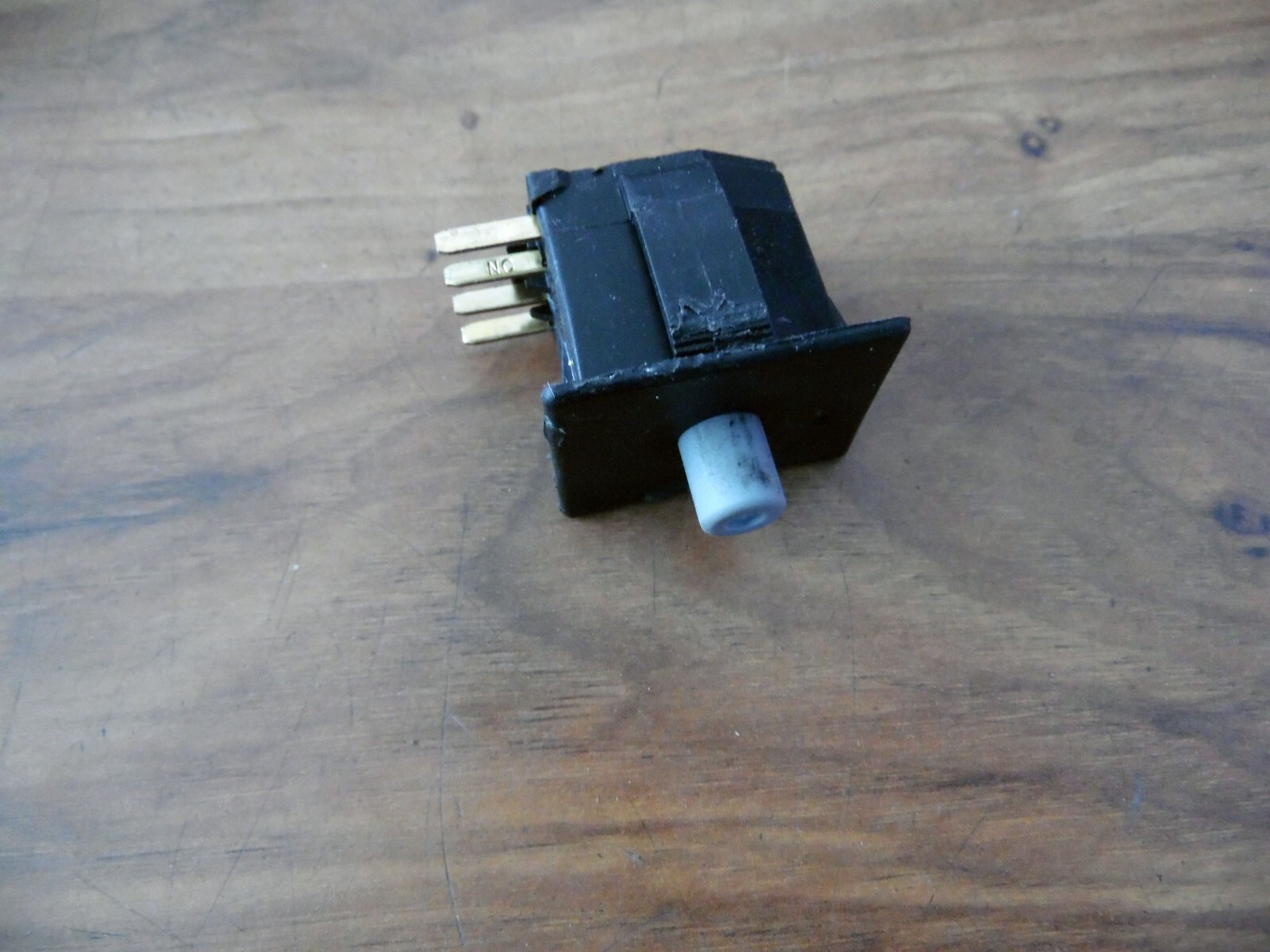 Seat Pressure Switch for Craftsman E150 & Cub Cadet CC30E Electric ...