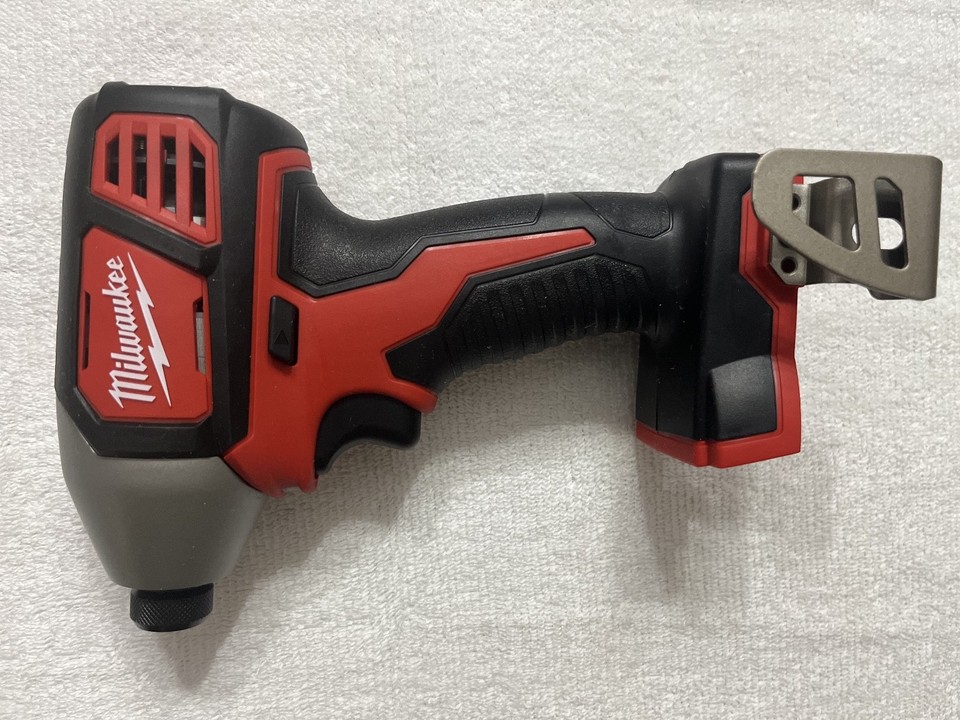 New Milwaukee M18 2656-20 18 Volt 18V Li-ion 1/4” Hex Impact Driver ...