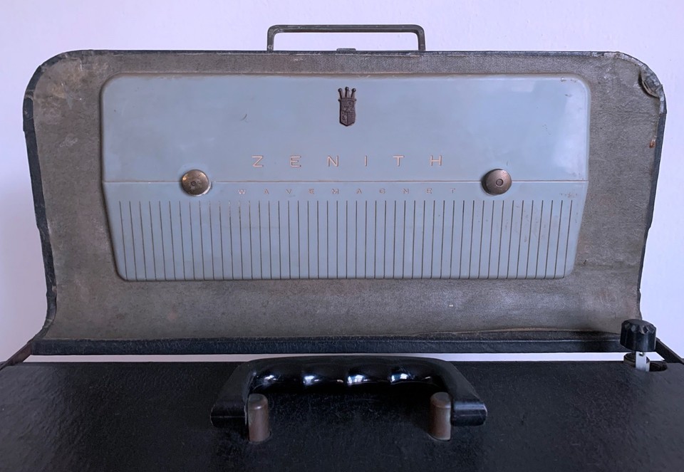 Vintage Zenith Trans Oceanic Wave Magnet Tube Radio Model H500 Made in ...
