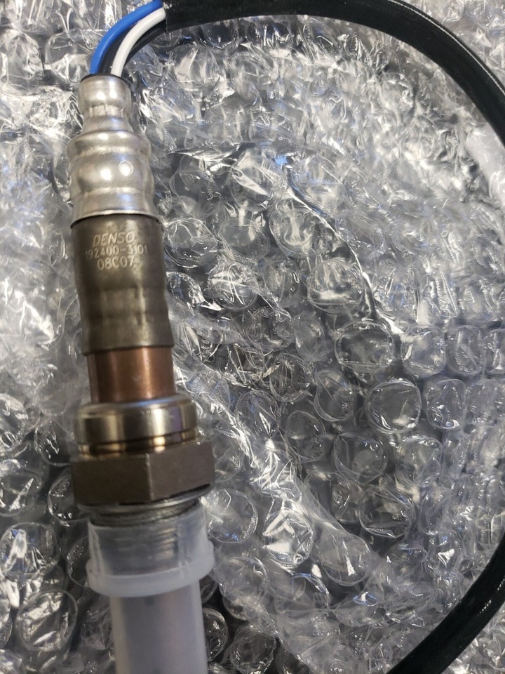 DENSO 234-9016 Air Fuel Ratio AFR Sensor for ES10939 C2S51801 C2C7359 ...