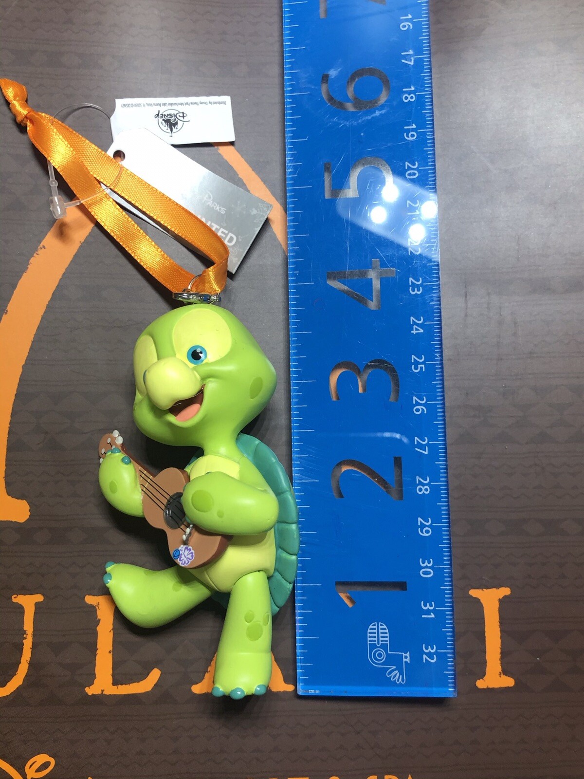 *Brand New* Disney Aulani Duffy Friends Olu Turtle & Ukulele Christmas ...