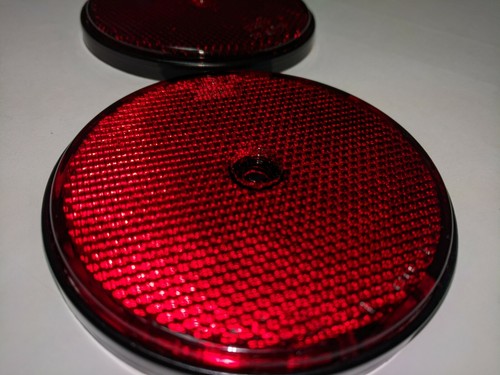 3.25in Red Round Reflectors w/ hole for mounting on driveway posts ect ...
