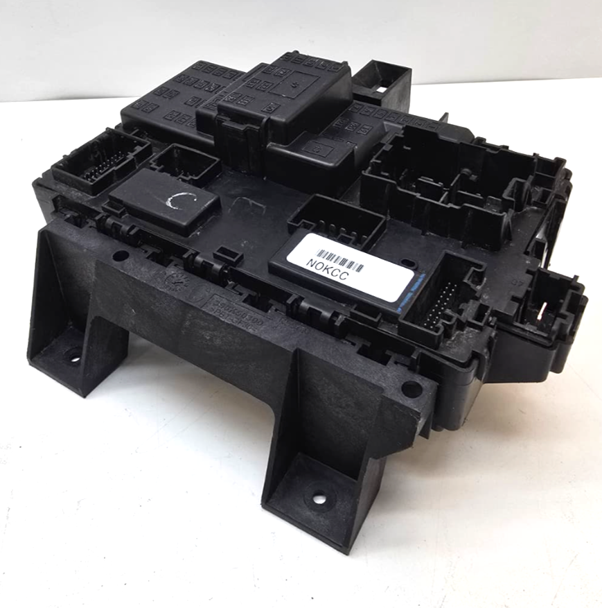 Ford F-150 2011–2012 BCM Body Control Module Fuse Junction Box BC3T ...