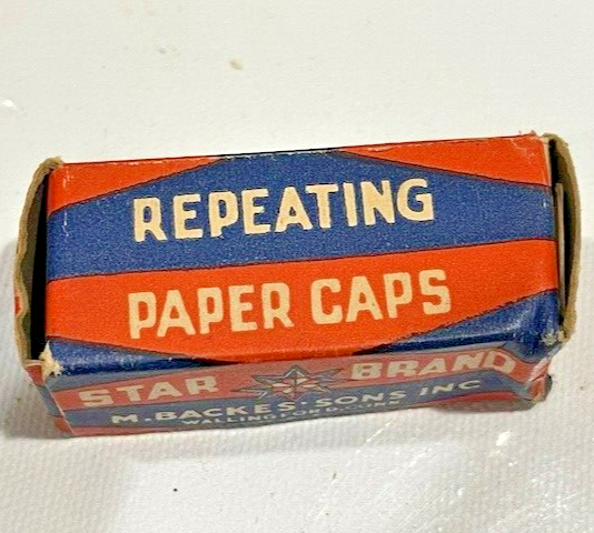589 - Vintage 1960's Star Brand / M. Backes Sons Repeating Caps Box ...
