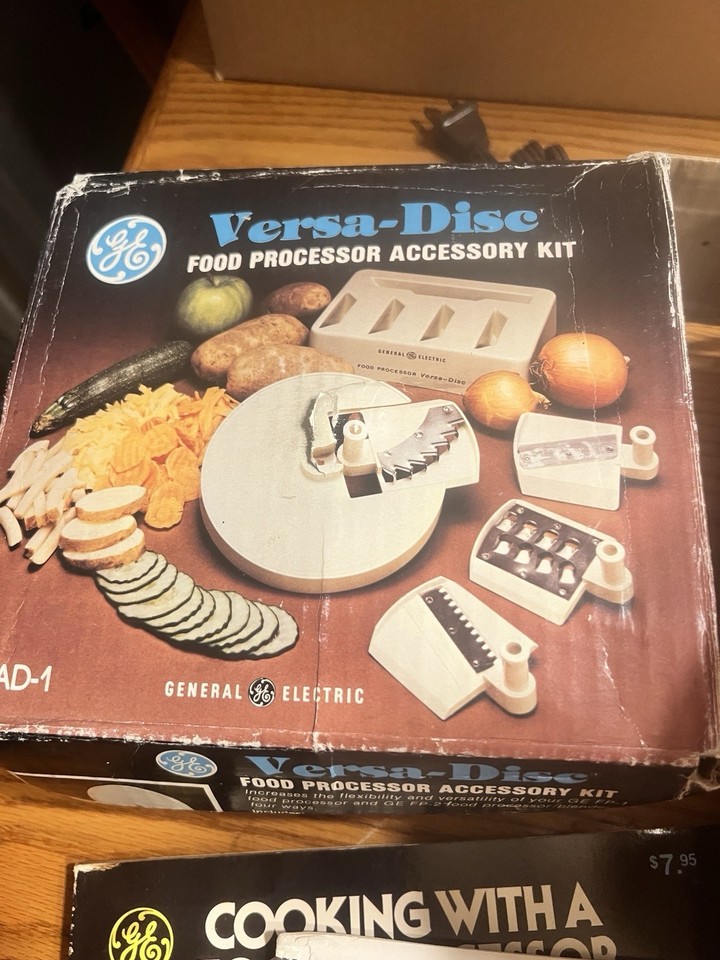 GE General Electric Food Processor model FP1B vintage NEVERused Comes ...