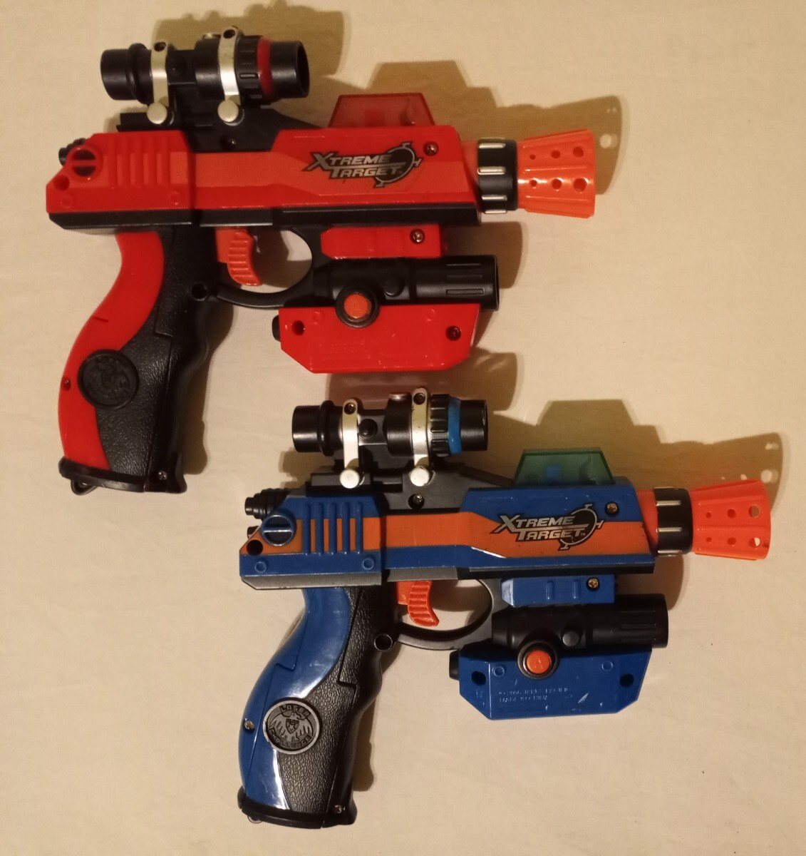 2006 Jakks Xtreme Target Blue & Red Laser Tag Gun Challenge Game PAIR ...