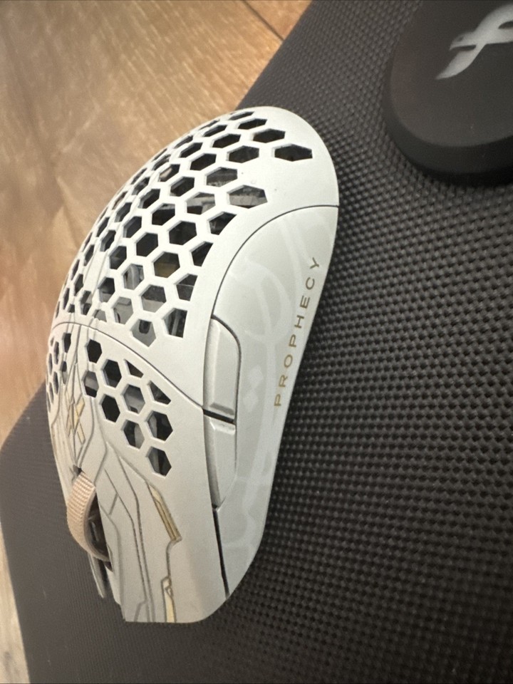 Finalmouse ULX Prophecy - Clix - Small | (Opened) | eBay UK