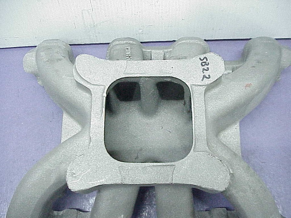 GM Raw Small Block Chevy SB2.2 Intake Manifold 12370854 | eBay