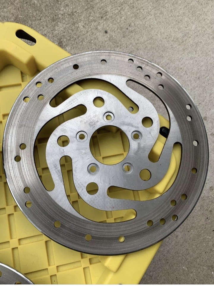 2002 Harley-Davidson Chrome 40 Spoke Front dual Disc Wheel Hub NEW BIKE ...