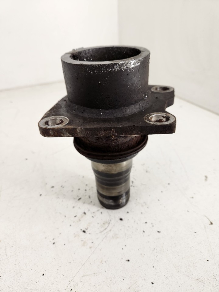 2005-2010 Ford F250 F350 Sterling 10.5 Rear Left Outer Axle Spindle Hub ...
