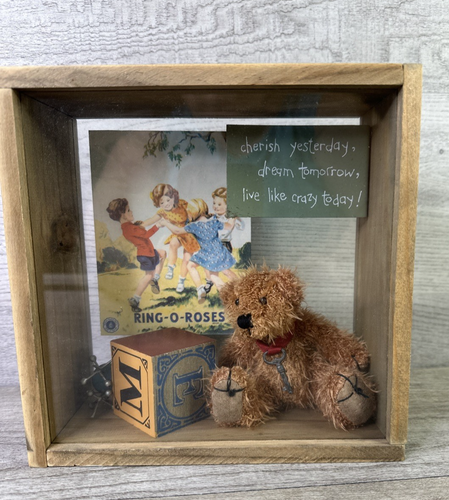 2006 THT Designs Teddy Bear Shadow Box Vintage Style | eBay