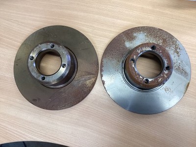 Austin Metro 1.0/MG Metro 1.3 Nos Brake Discs BDC 3189/GBD 354 | eBay UK