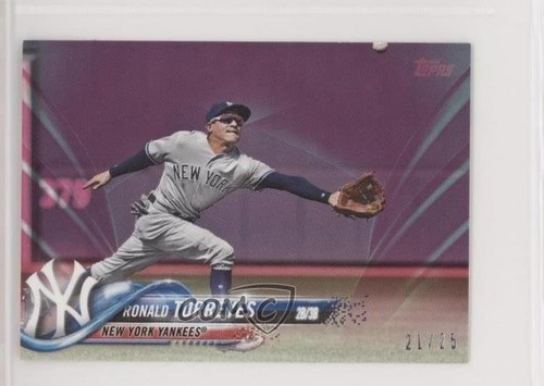 2018 Topps Mini Pink /25 Ronald Torreyes #481 | eBay
