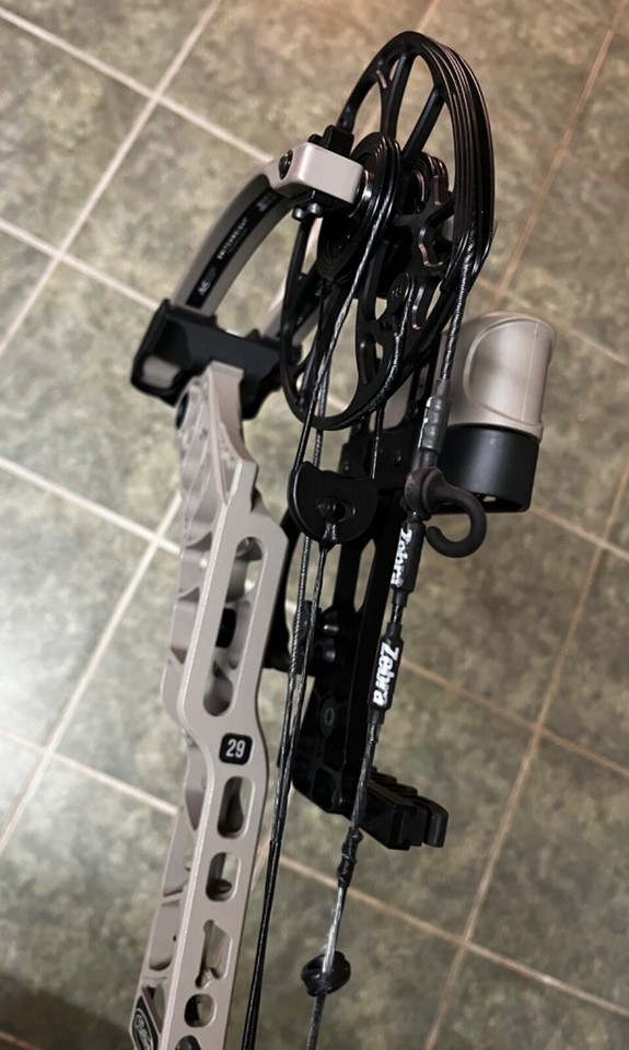 Mathews V3X 29 RH 28" 70# Granite | eBay