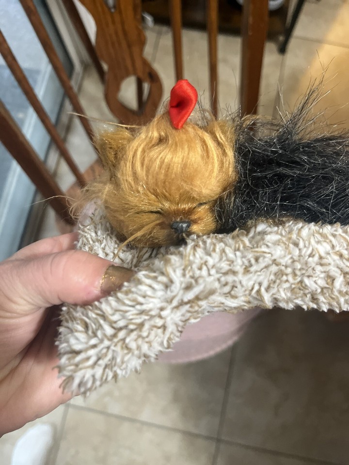 Mini Perfect Petzzz Adorable Yorkie Puppy Dog Plush Works Dog 5” Bed 6 ...