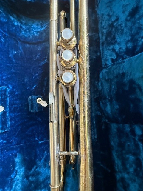 Conn Trumpet 22B gold plated, extensive engraving 1925 | eBay