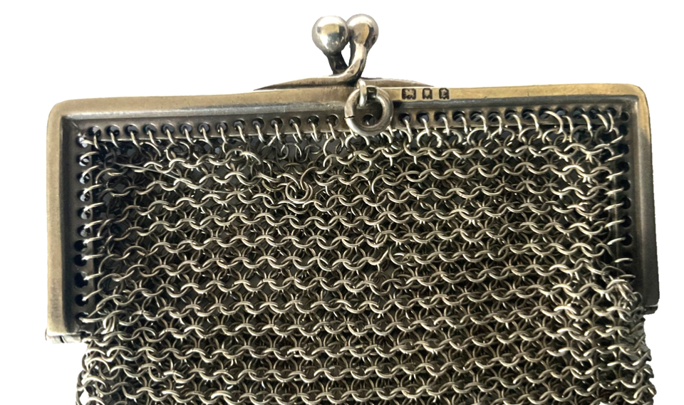 ANTIQUE SOLID STERLING SILVER MESH CHATELAINE COIN PURSE, WEIGHT 29.8g ...