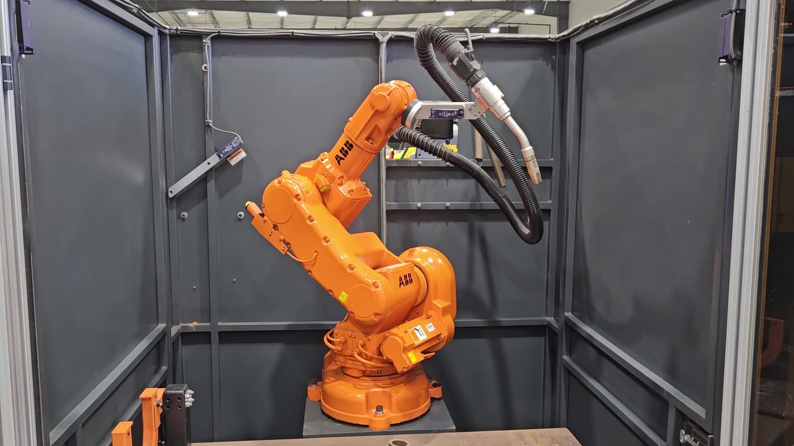 ABB IRB 140 Industrial Robot Weld Cell With IRC5 Controller And Miller ...