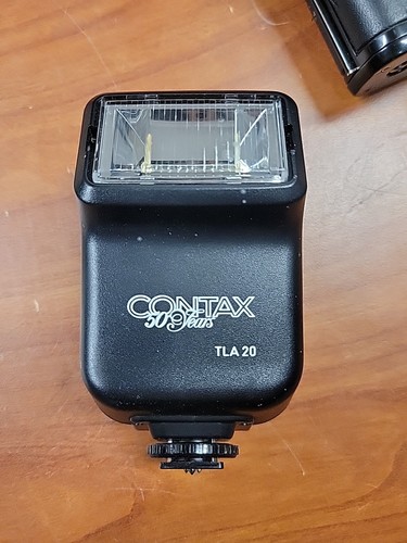 F Vintage Contax 139 Quartz SLR Film Camera W/ Carl Zeiss Planar 1.7 ...