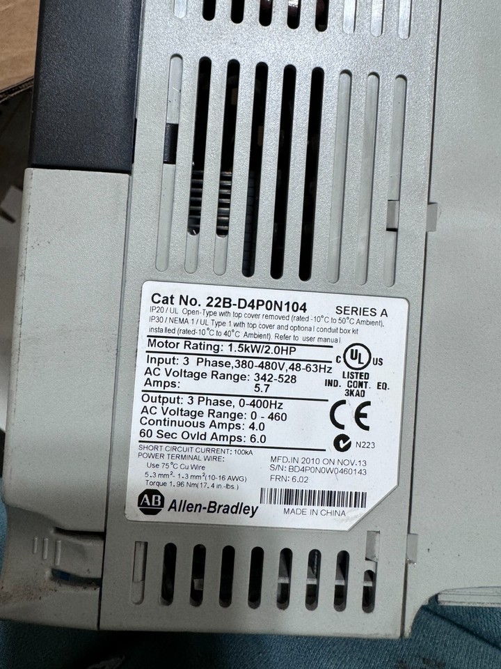 Allen Bradley PowerFlex 40 22B-D4P0N104 Variable Frequency Drive 1.5kW ...