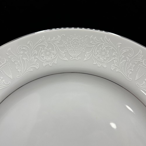 Lovelace Dinner Plate 10.5" Classic China Crown Victoria (1 ...