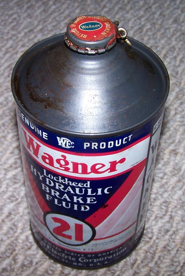 Vintage Wagner Lockheed Brake Fluid Kork-n-Seal Cap Squat Quart Cone ...