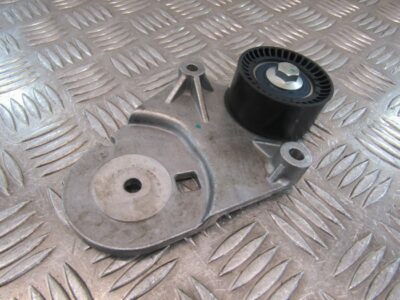 2019 Volvo XC60 2.0 Petrol B4204T26. Auxilary Belt Tensioner 31493092 ...