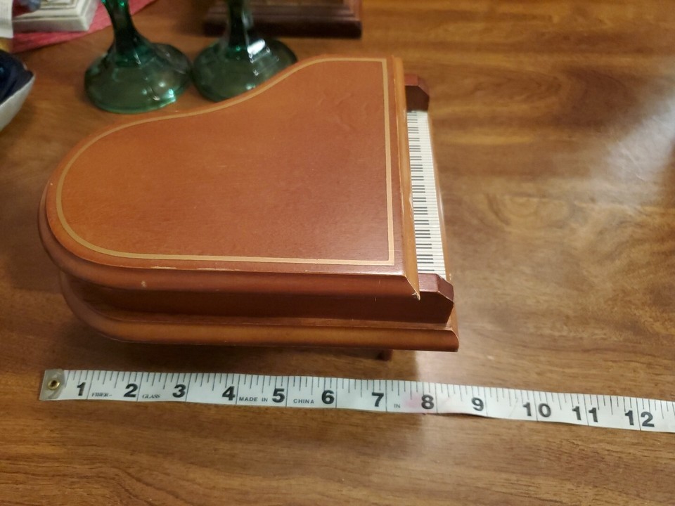 Vintage Grand Piano Lefton Wooden Music Box With Girl and Stool Plays ...