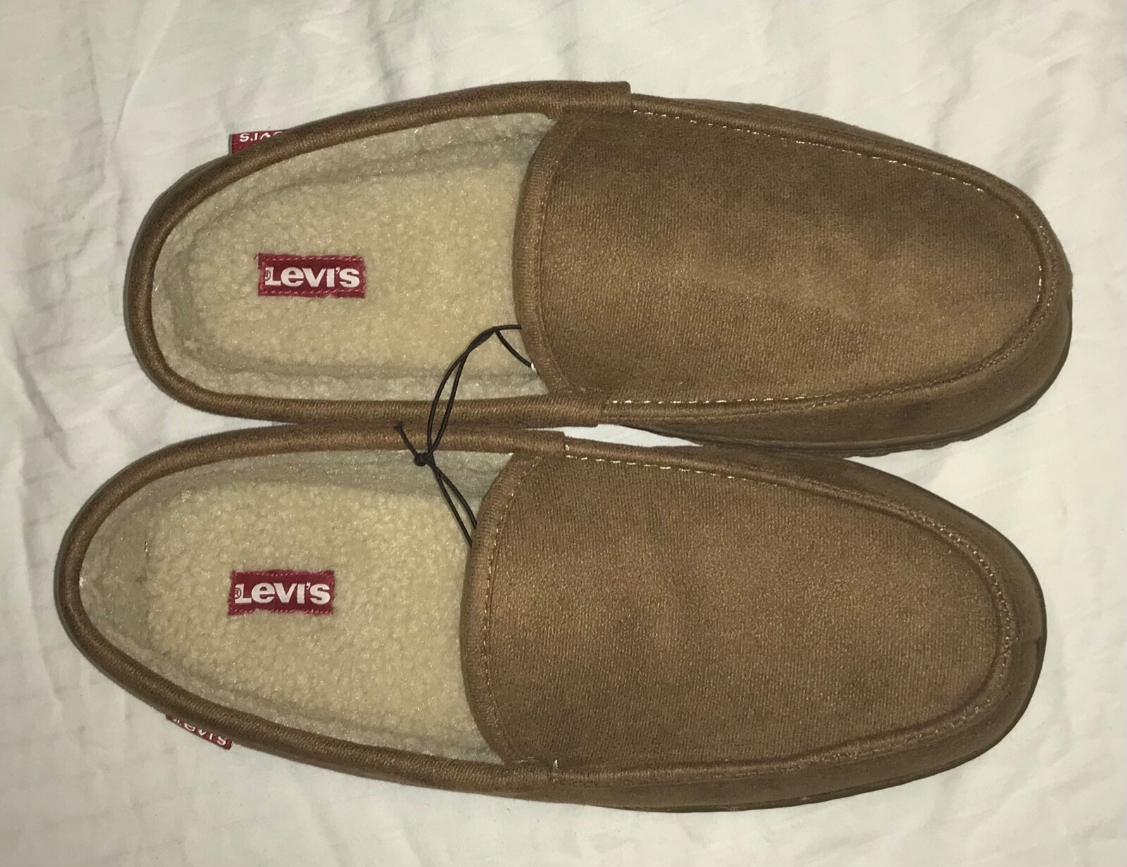 NEW BEAUTIFUL LEVIS SLIPPERS. BE PAMPERED THIS WINTER. THE PERFECT GIFT ...