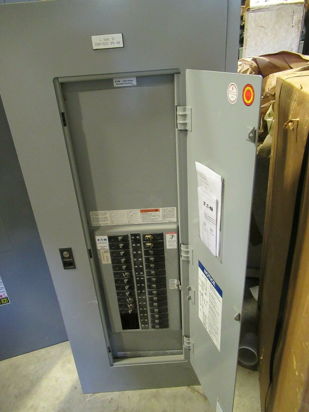 Cutler Hammer PRL1A Panelboard 150A Main Lug 120/208V 3PH4W 30 CKT ...