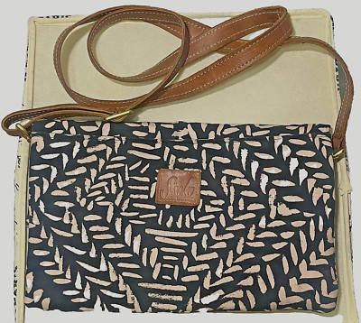 Sseko Folder Over Crossbody or Clutch, Kawa Pattern Swahili/Coffee ...