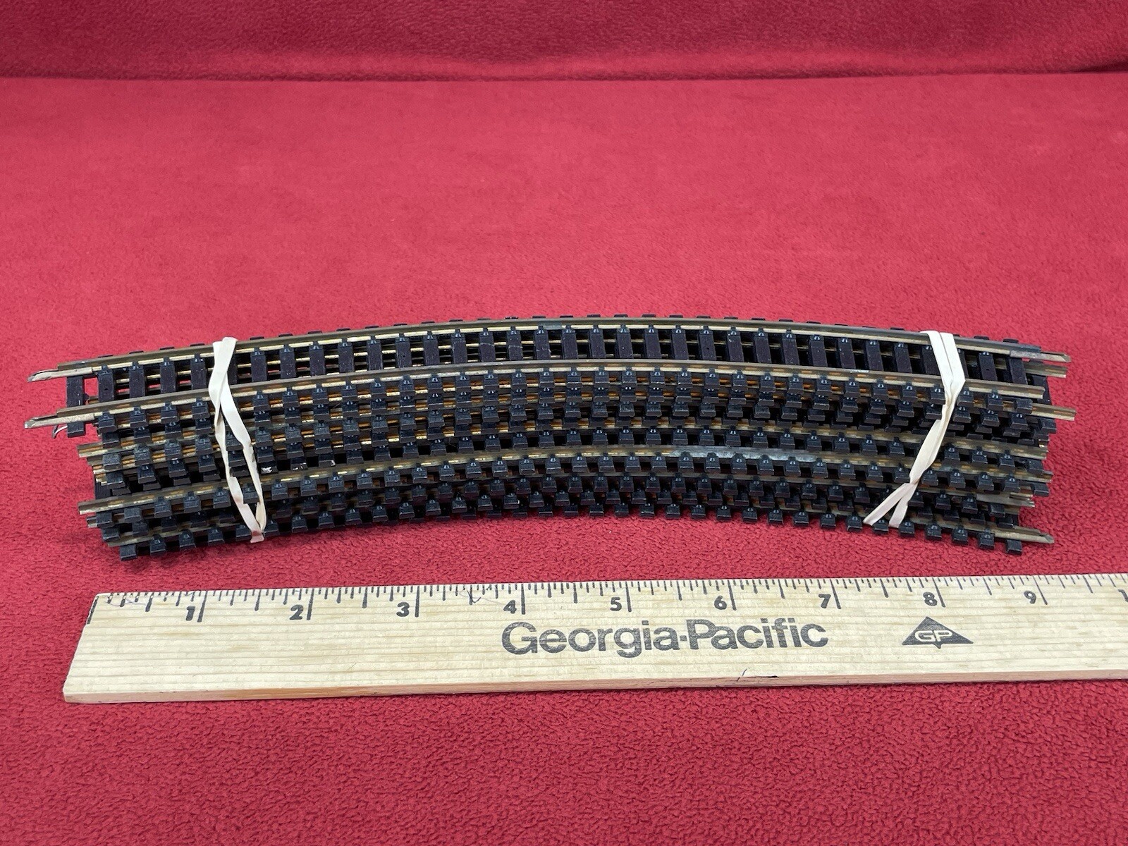 Lionel-Gilbert-Ho-Revell & Atlas Train Set Lot Engine- Towers-Building ...