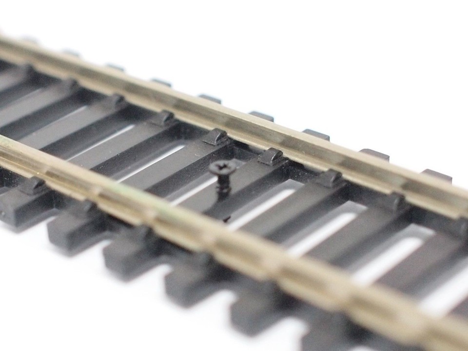 300 PCS Tapping Track Screws for HO N Z scale Train Tracks screw | eBay