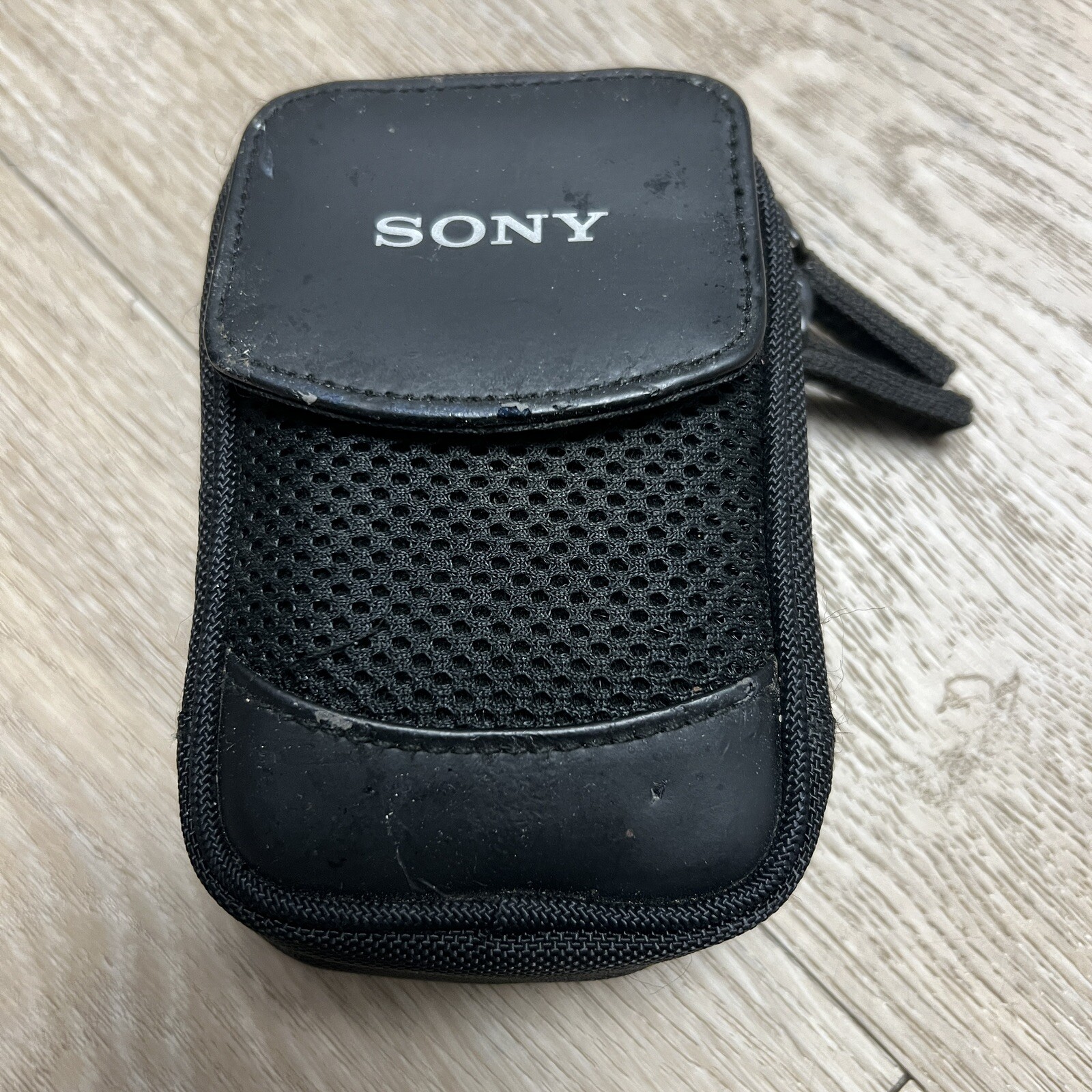 Sony Cyber-shot DSC-S700 7.2MP Digital Camera - Silver Tested Working