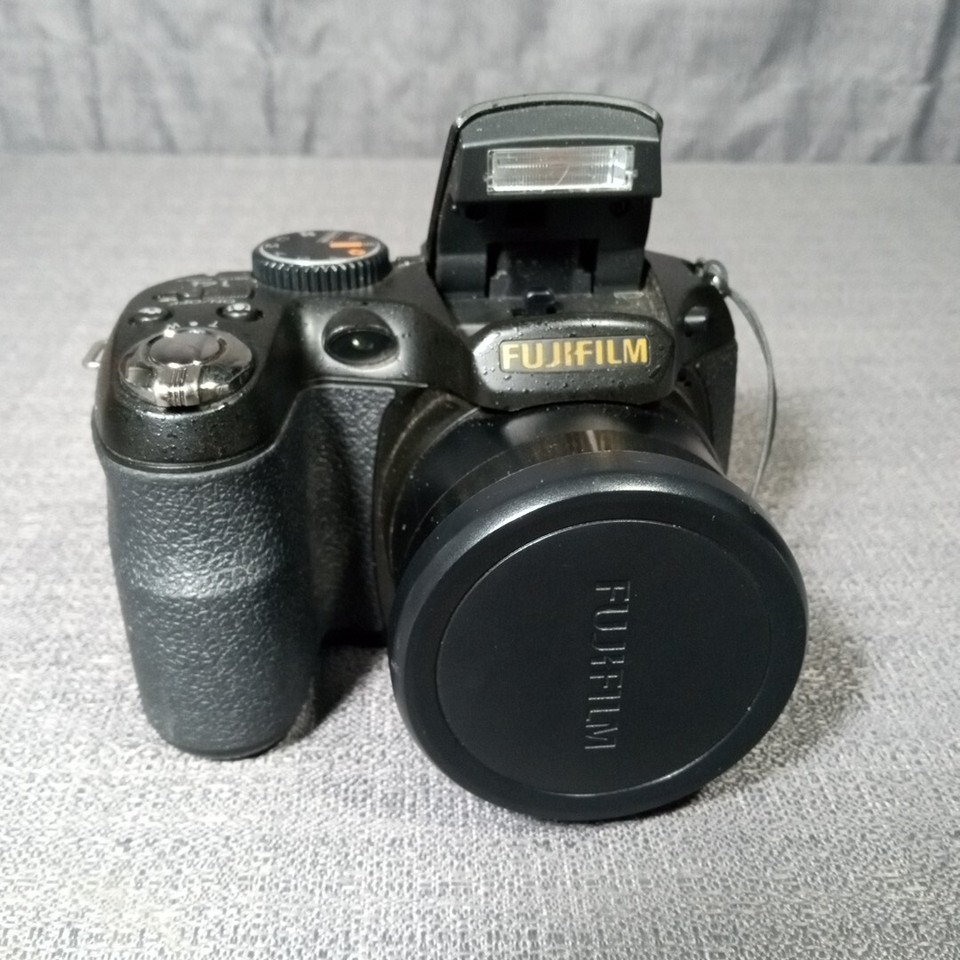 Fujifilm Finepix S S2800HD 14MP Digital x18 Zoom Bridge Camera WORKS ...