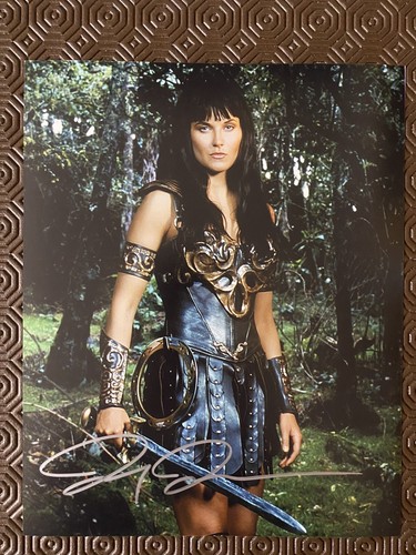 Lucy Lawless Autographed 8 X 10 Photo COA Xena | eBay Australia