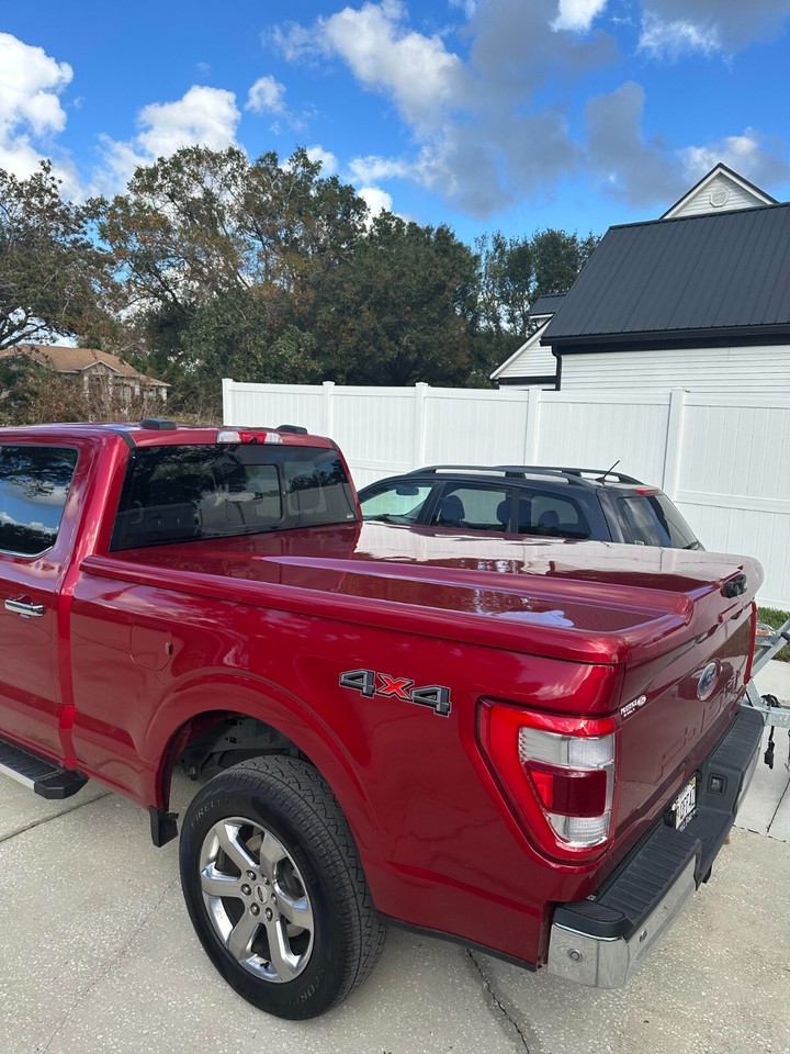 Rapid Red UnderCover Elite LX One-Piece 6.5' 2021-2025 Ford F150 ...