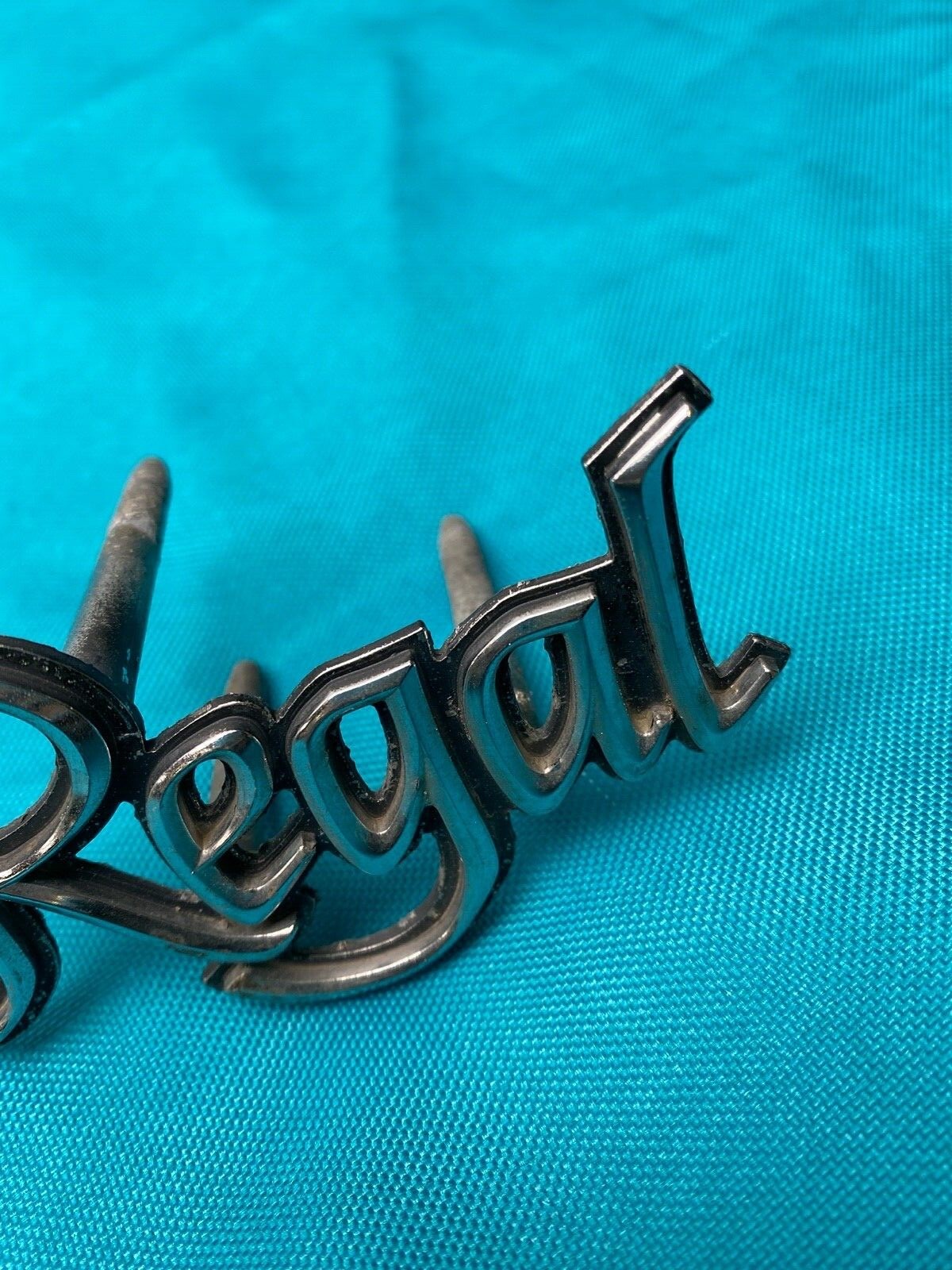 1978-1983 Gbody Buick Regal Grille Emblem Ornament OEM Genuine GM ...