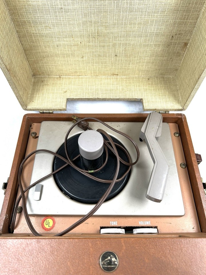 Vintage Portable RCA Victor 45 RPM Turntable 6-EY-3A Powers On Spins ...