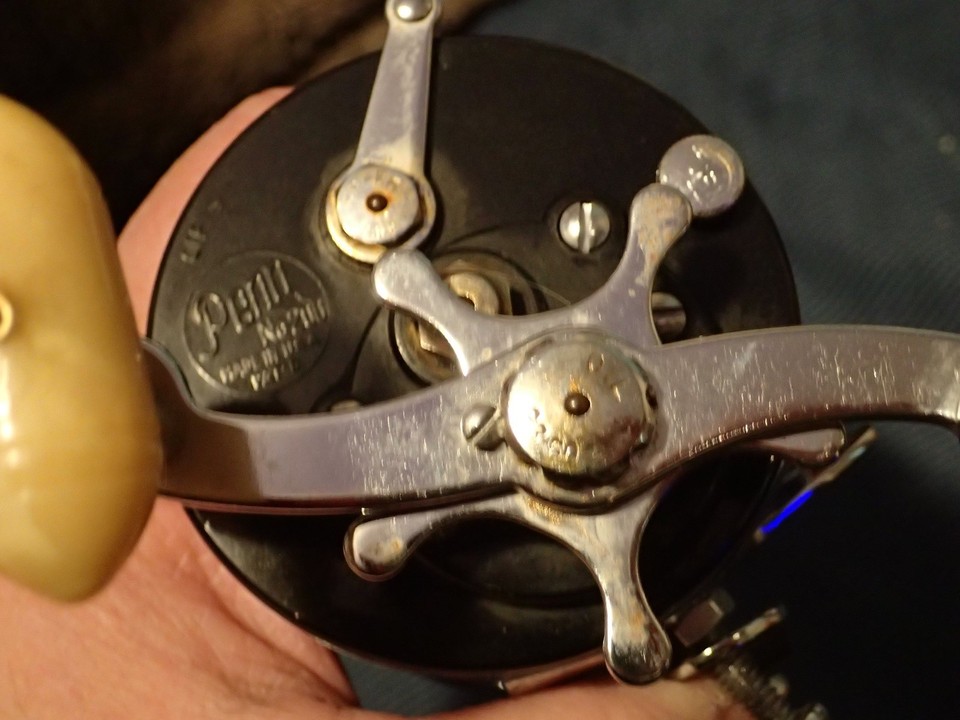 Vintage PENN REEL Surfmaster Made In USA As Is Parts or Repair +NR ...