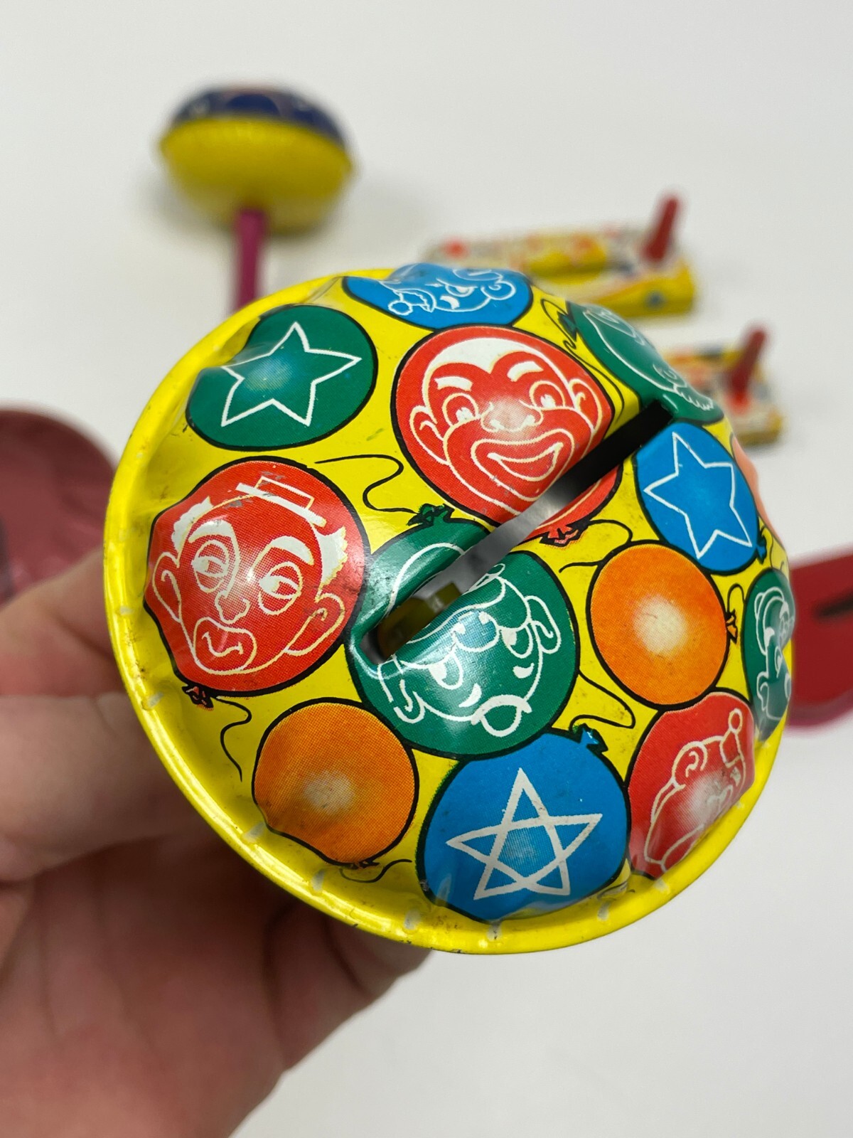Vintage US Metal Toy Mfg Co Tin Noise Maker Party Celebration Litho ...