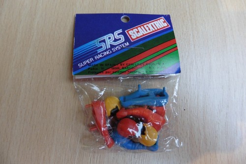 SEALED VINTAGE SCALEXTRIC SRS DRIVERS (2 drivers & 2 navigators ) MADE ...
