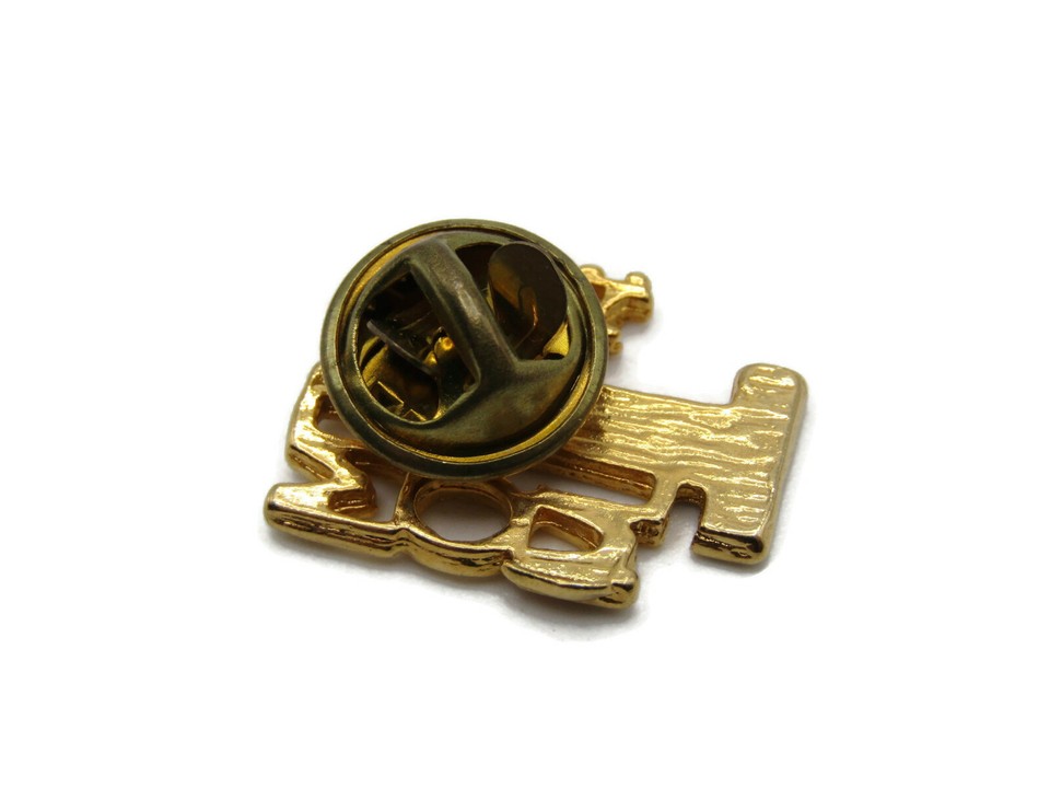 #1 Mom Pin Textured Gold Tone Mother's Day Gift | eBay