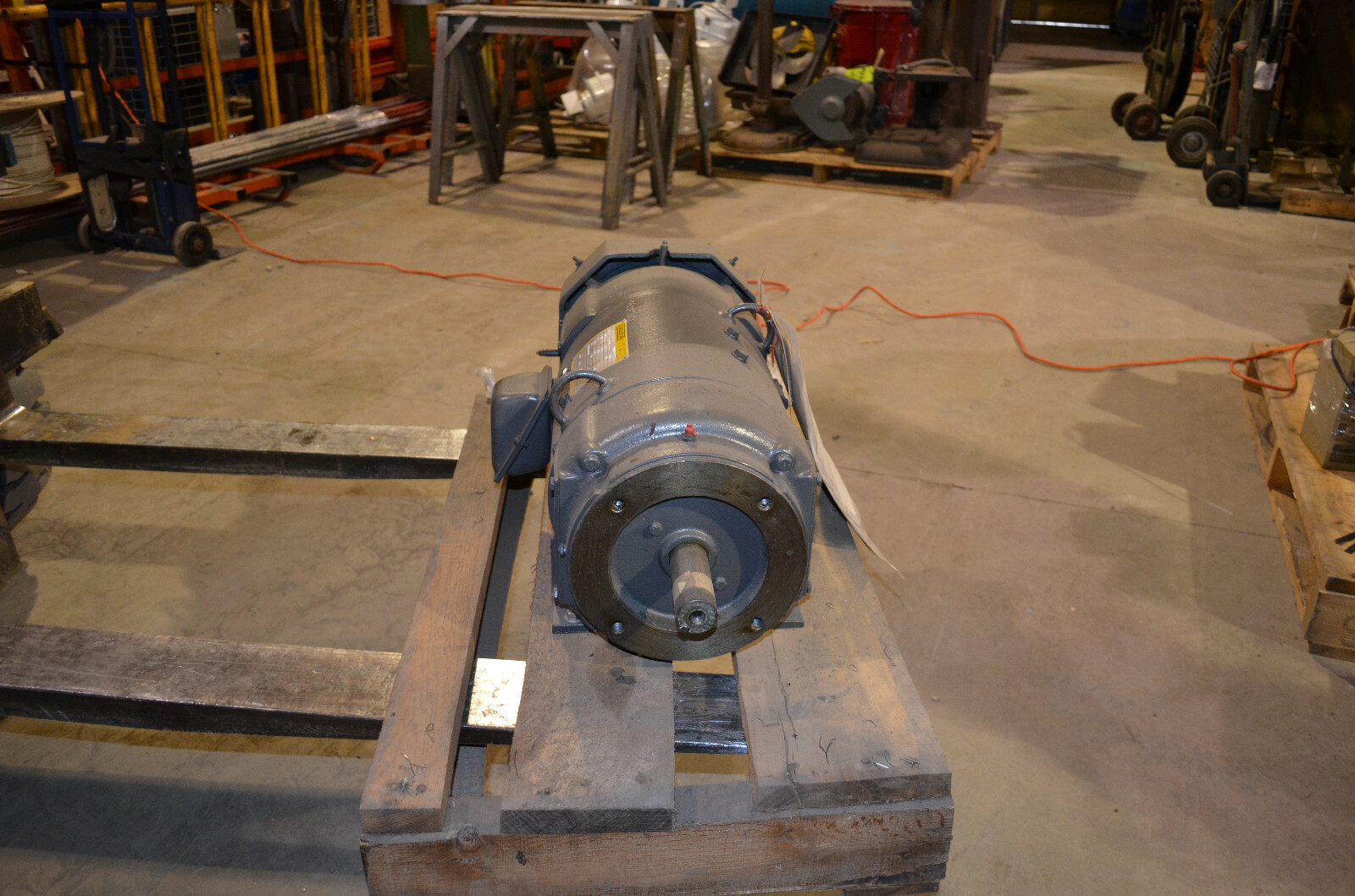 Baldor 5HP Integral HP DC Electric Motor 1750 RPM 215TC Frame 500V Arm ...