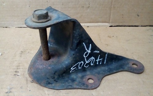 1997 FORD RANGER REAR RIGHT LEAF SPRING FRAME BRACKET HANGER | eBay